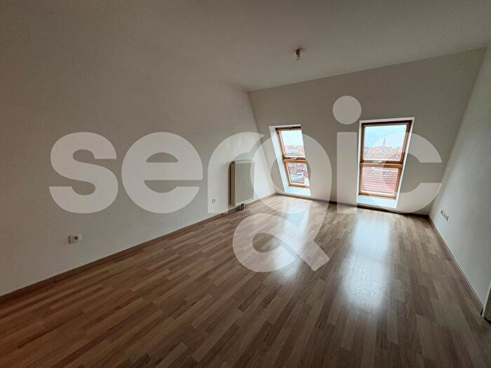 Appartement 3 pièces à louer - Lille, Vauban, Esquermes