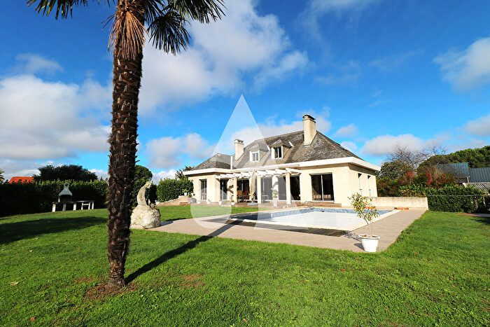 Maison à vendre - Tarbes, Foirail - 12 pièces - 6 chambres