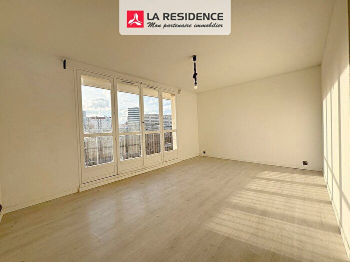 Appartement à vendre - Garges-lès-Gonesse - 2 pièces - 1 chambre