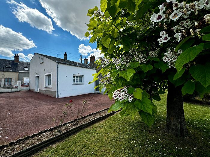 Maison à vendre - Fay-aux-Loges - 5 pièces - 3 chambres