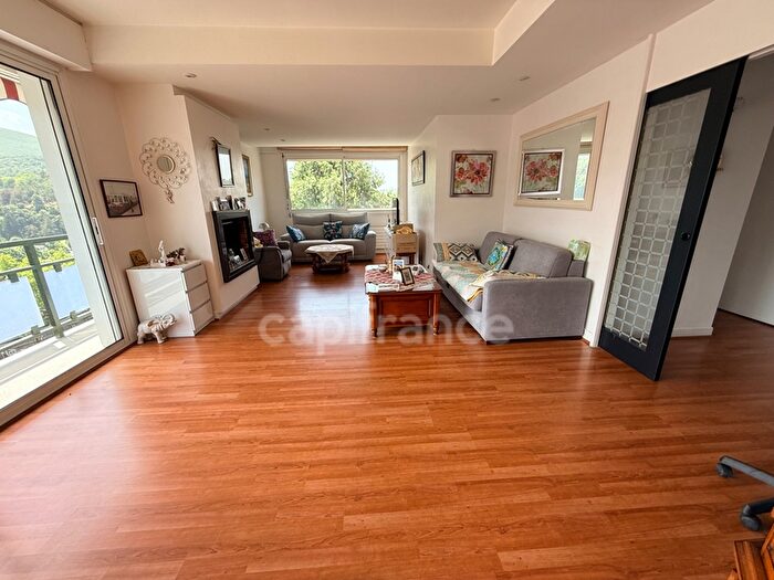 Lourdes, Lanne Darré, Biscaye, La Bastide, Bégarie, Villa Bellevue : Appartement 5 pièces à vendre