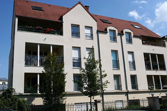 Appartement à louer - Centre, Clamart - 4 pièces - 3 chambres