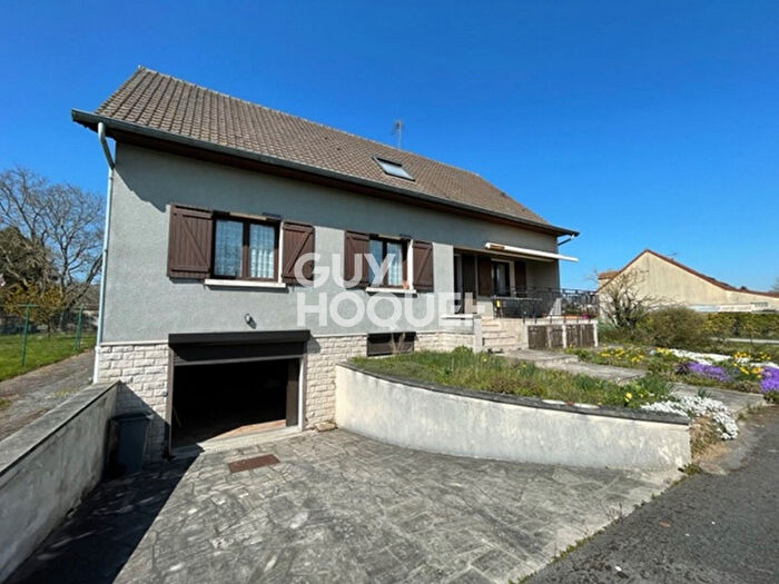Maison 8 pièces à Fère-Champenoise, à vendre