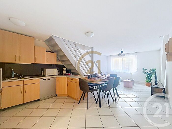 Appartement 4 pièces à Belfort, Jean-Jaurès, Châteaudun, à vendre