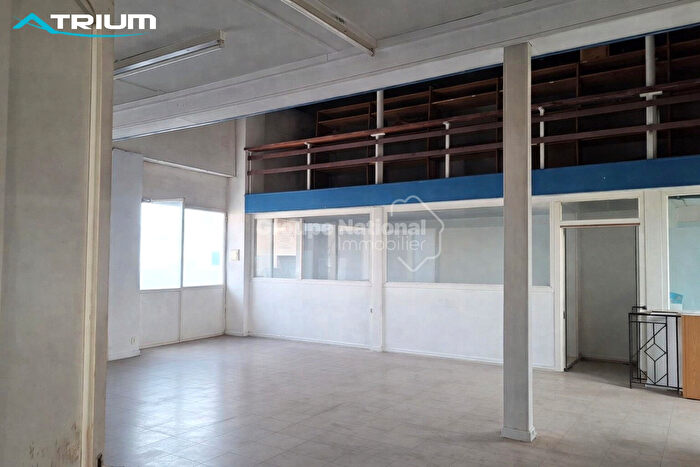 Maison à vendre - Versailleux - 1 pièce