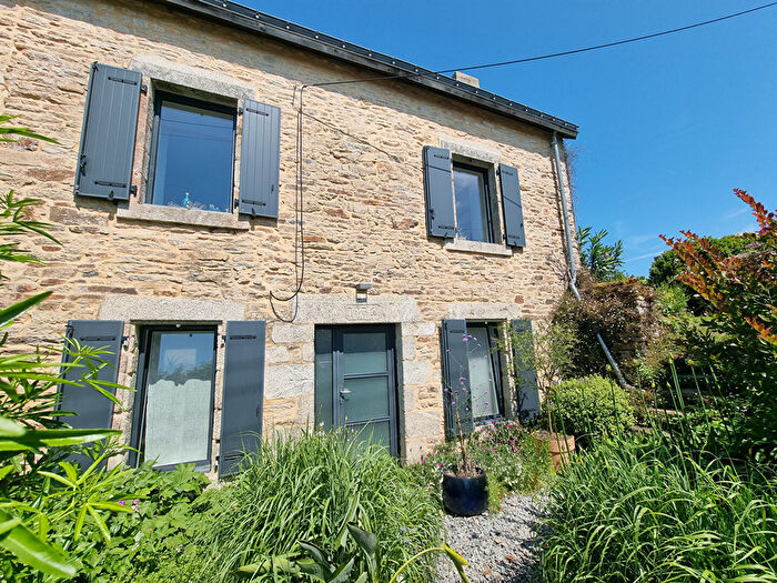 Maison 4 pièces à Tréméven, à vendre