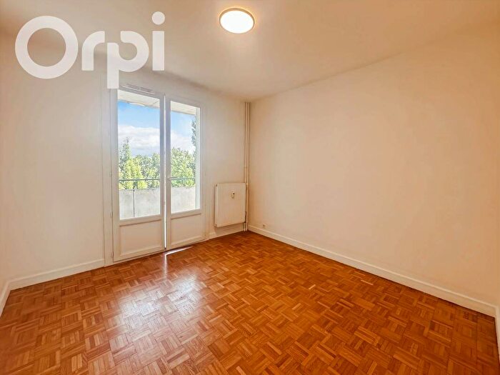 Appartement 3 pièces à Baza-Bois Vignal, Aubenas, à louer
