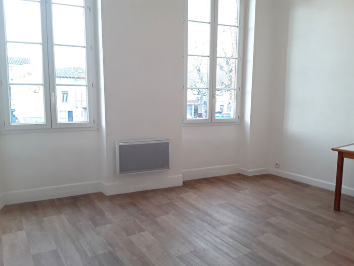 Appartement à louer - Muret, Centre-ville - 3 pièces - 1 chambre