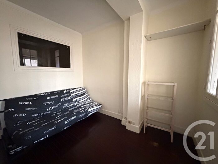 Appartement à louer - Suresnes, République - 2 pièces - 1 chambre