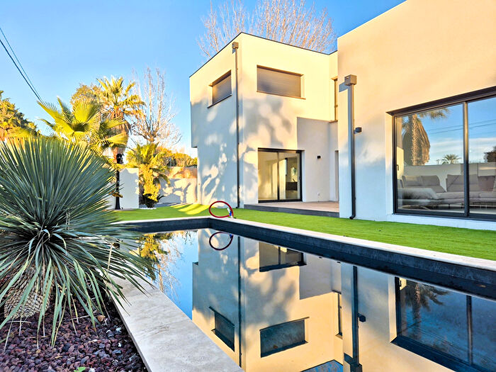 Maison à vendre - Agde, Le Grau dAgde - 5 pièces - 4 chambres