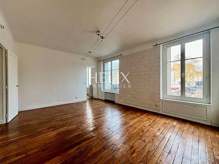 Appartement à louer - Sud RER, Le Vésinet - 3 pièces - 2 chambres