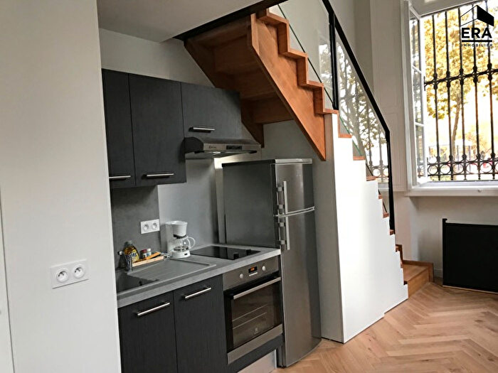Appartement 2 pièces à Bordeaux, Capucins, Saint-Michel, à louer