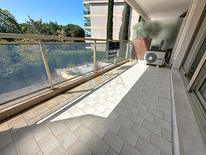 Appartement 1 pièce à Cannes, Californie Pezou, à vendre