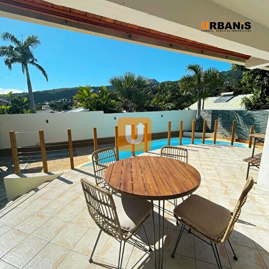 Maison à louer - Saint-Paul, La Plaine - 4 pièces - 3 chambres