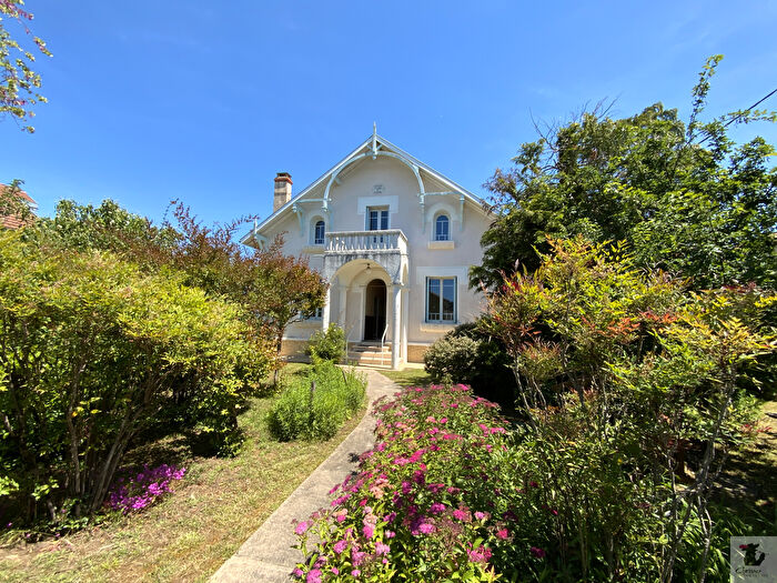 Bergerac - Maison 9 pièces à vendre