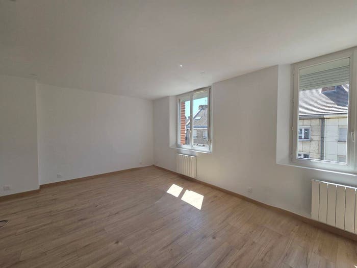 Gournay-en-Bray : Appartement 1 pièce à louer