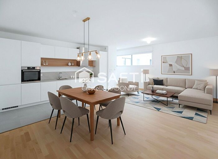 Appartement à vendre - Toulouse, Saint-Cyprien - 3 pièces - 2 chambres