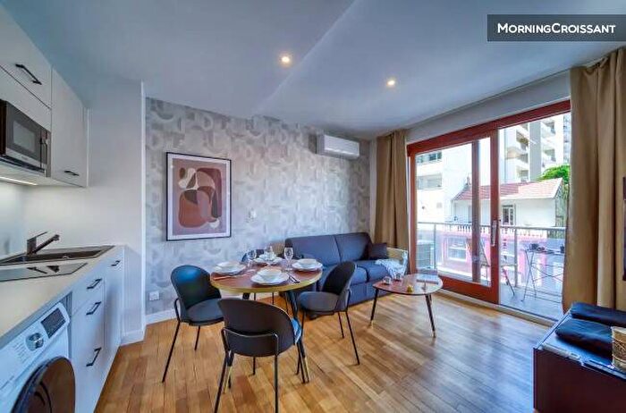 Appartement à louer - Allies-Clos dOr, Grenoble - 2 pièces - 1 chambre