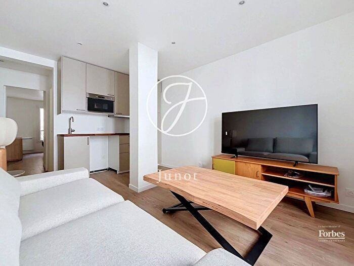 Appartement 2 pièces à louer à Montmartre, Paris 18ème arrondissement