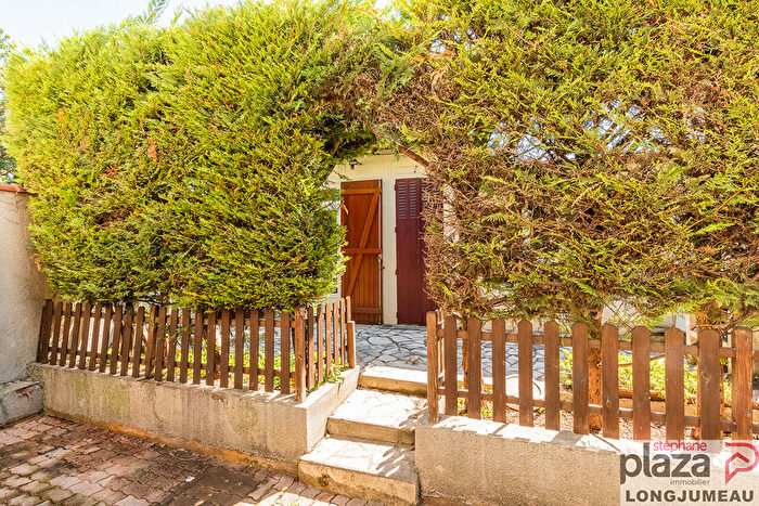 Appartement à vendre - Longjumeau, Centre-ville, Mairie - 2 pièces - 1 chambre