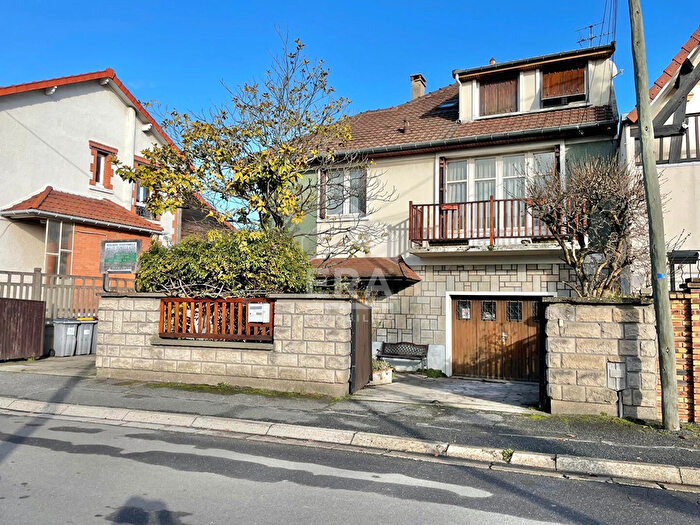 Maison à vendre - Sartrouville, LUnion - 7 pièces - 4 chambres