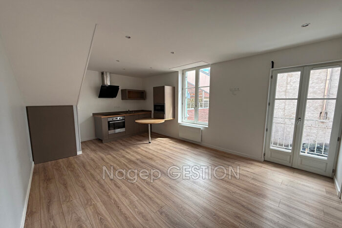 Vichy : Appartement 2 pièces à louer