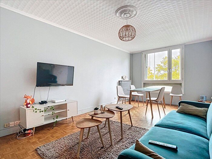 Appartement 4 pièces à louer à Le Bachut, Lyon 8ème arrondissement