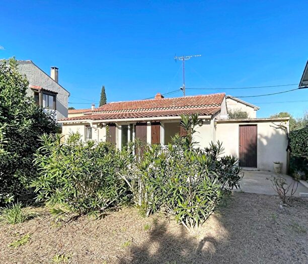 Maison à vendre - Villeneuve-lès-Avignon, Centre-ville, Stade - 3 pièces - 2 chambres