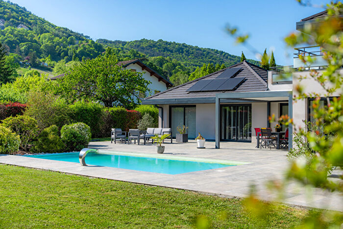 Saint-Baldoph : Maison 8 pièces à vendre