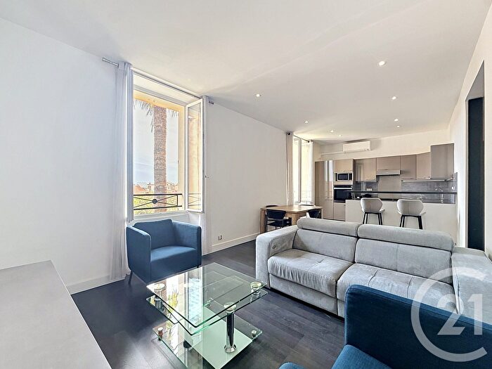Appartement 3 pièces à Cannes, Prado, République, à louer