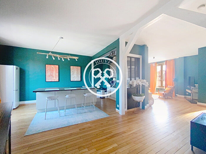 Appartement à vendre - Troyes, Gare - 5 pièces - 3 chambres