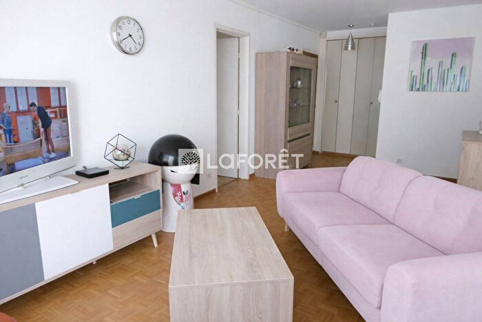 Appartement à louer - Centre-Brou, Bourg-en-Bresse - 2 pièces - 1 chambre
