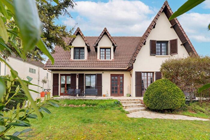 Maison à louer - Bel Air-Bras Saint Arnoult, Gournay-sur-Marne - 5 pièces - 4 chambres