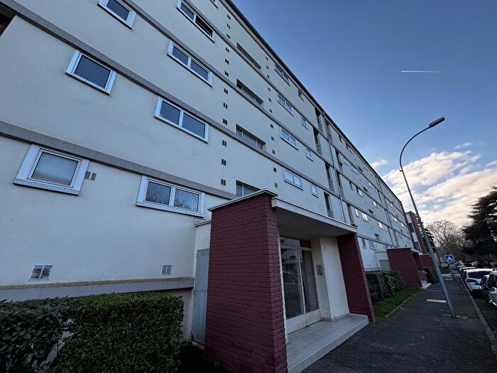 Appartement à louer - Antony, Centre-ville - 4 pièces - 3 chambres