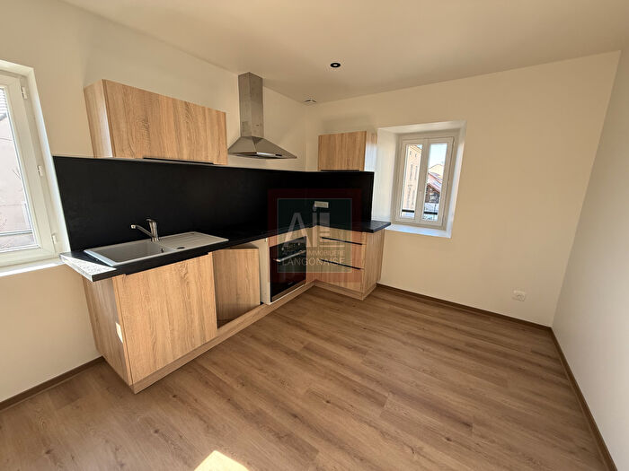 Appartement à louer - Grandrieu - 3 pièces - 2 chambres