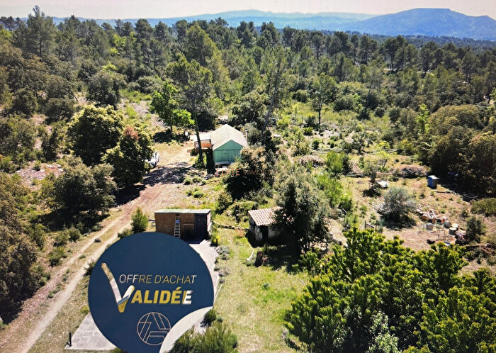 Jouques : Maison 4 pièces à vendre
