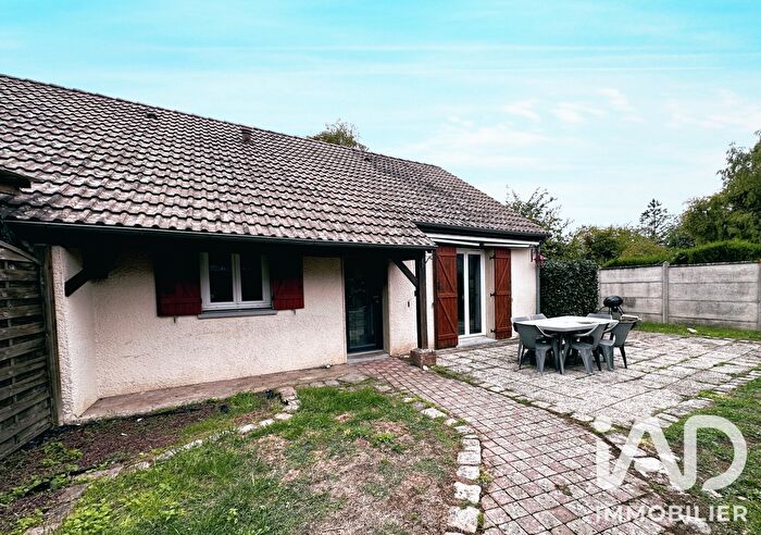 Le Gault-Saint-Denis : Maison 5 pièces à vendre
