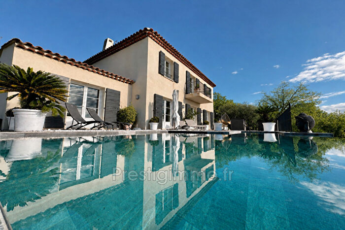 Maison 5 pièces à Montauroux, à louer