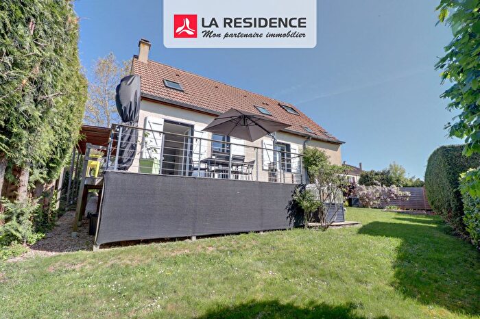 Maison 6 pièces à vendre à Jouy-le-Moutier, Hayette, Bruzacques, Jouannes, Vast