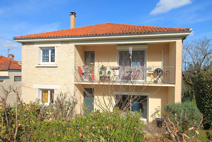 Maison à vendre - Gourdon - 6 pièces - 3 chambres