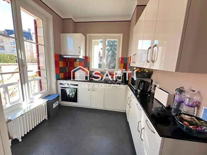 Maison à vendre - Chantilly - 5 pièces - 4 chambres