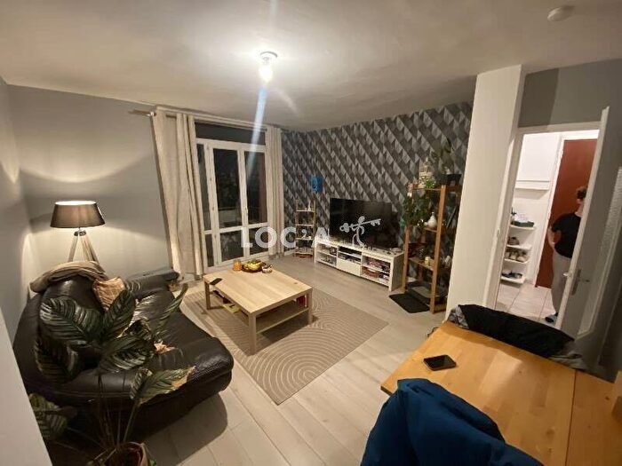 Appartement à louer - Vaulx-en-Velin - 1 pièce