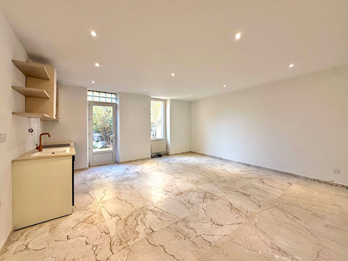 Appartement à vendre - Marseille e , La Blancarde - 2 pièces - 1 chambre