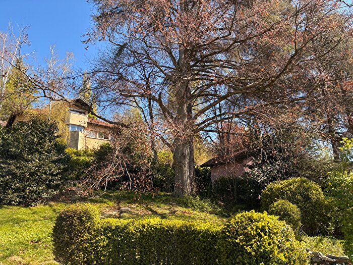 Maison à vendre - La Côte-Saint-André - 9 pièces - 6 chambres