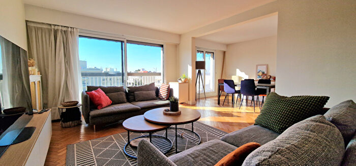 Appartement à vendre - Rueil-Malmaison, Buzenval - 5 pièces - 3 chambres