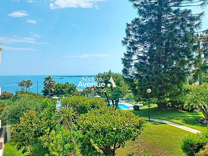 Cannes, Californie Pezou : Appartement 4 pièces à vendre
