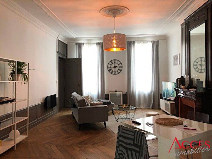 Appartement 3 pièces à Centre-Hôtel de Ville, Limoges, à louer
