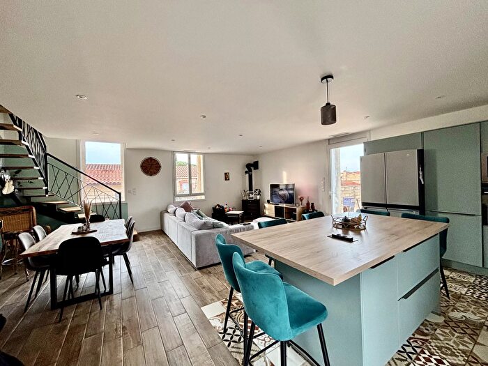 Maison à vendre - Bages - 9 pièces - 4 chambres