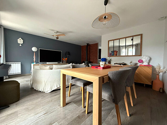 Maison à vendre - Magny-les-Hameaux - 5 pièces - 3 chambres