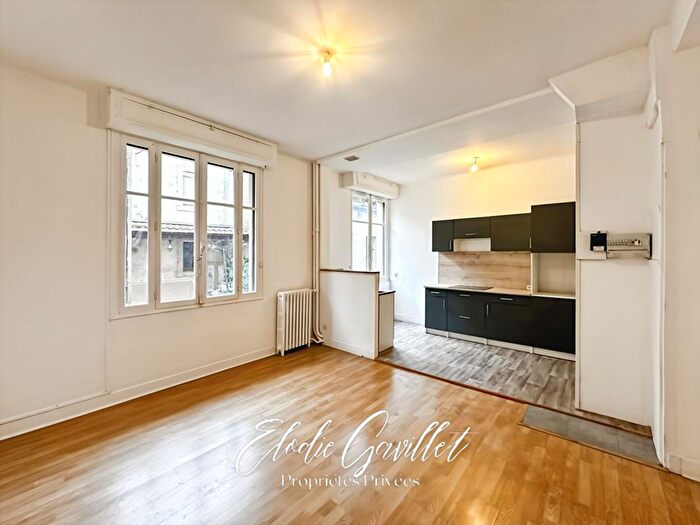 Appartement à vendre - Carcassonne, Centre-ville - 3 pièces - 2 chambres